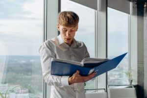 How to Record Invoice Factoring Transactions? | ComparedBusiness UK