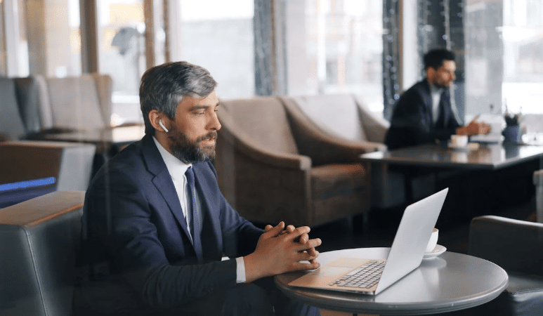 VoIP vs ISDN: Which Option Should You Choose In 2025? | ComparedBusiness UK